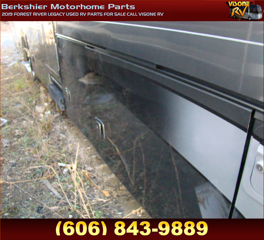 RV Exterior Body Panels 2019 FOREST RIVER LEGACY USED RV PARTS FOR SALE ...