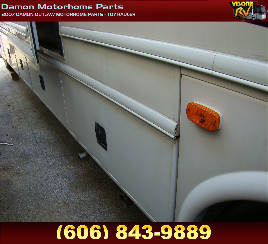 RV Exterior Body Panels 2007 DAMON OUTLAW MOTORHOME PARTS - TOY HAULER ...